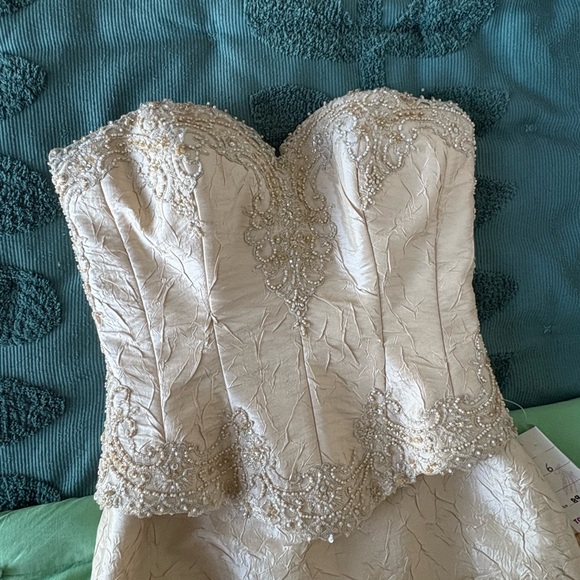 Demetrios | Dresses | Elegant Cream Demetrios Strapless Corset Basque ...
